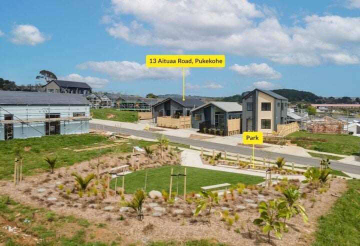 Just a short drive to Pukekohe township and Valley Primary School, 13 ...